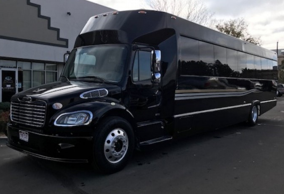 Limousine Buses – First Class Luxury Limos