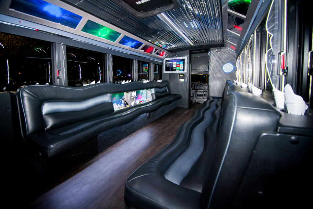 Limo Bus 20 Passenger – First Class Luxury Limos