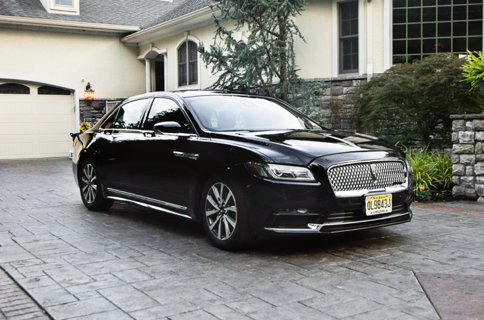 Fleet – First Class Luxury Limos